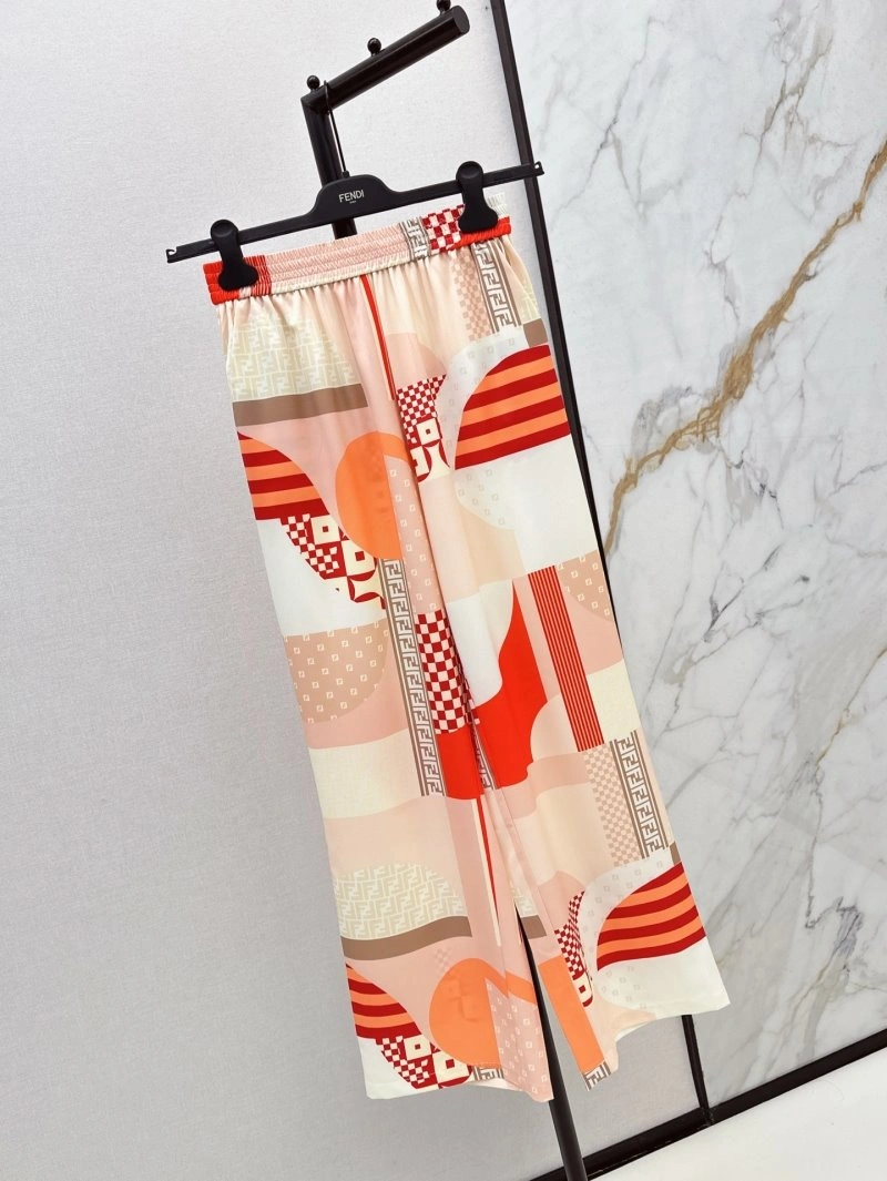 Value-priced Fendi Long Pants