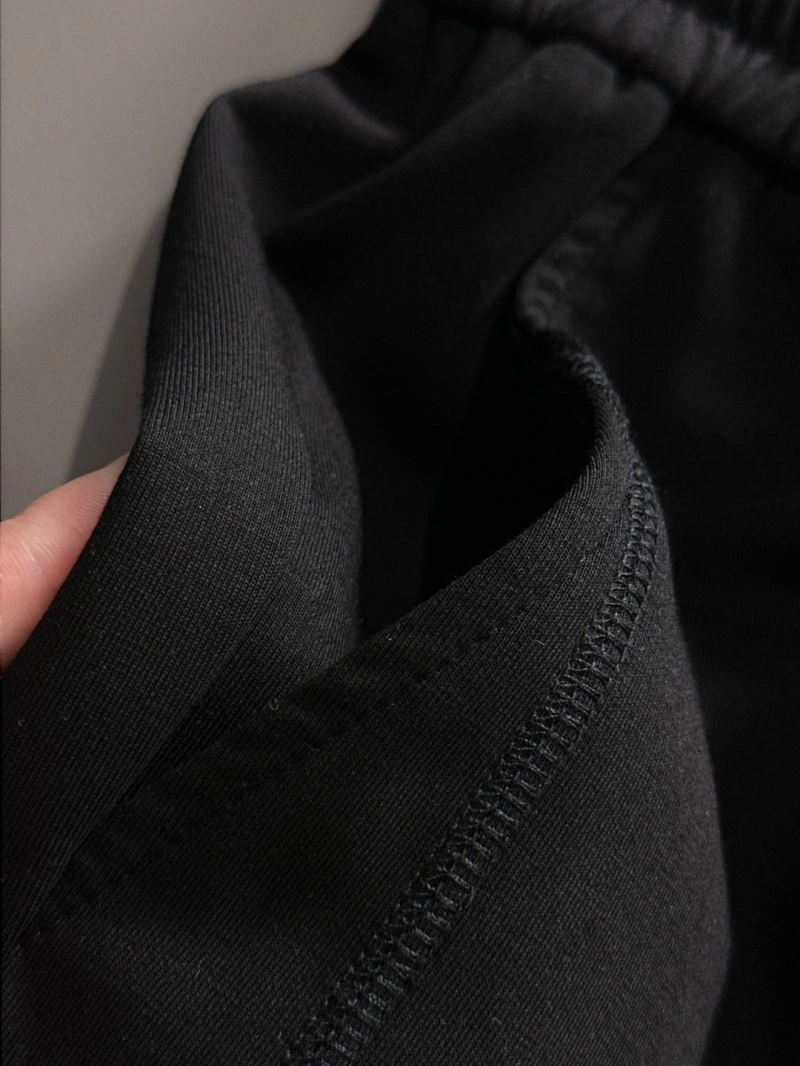 Indistinguishable Fendi Long Pants
