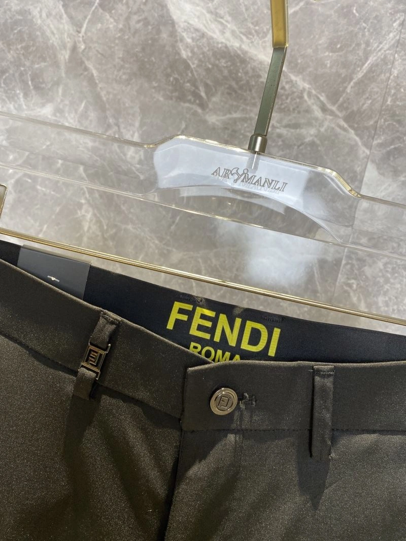 Accurate model Fendi Long Pants