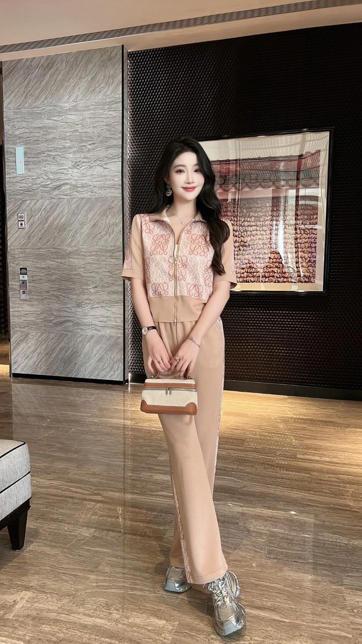 Reasonably priced Fendi Long Suits