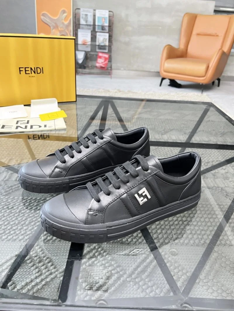Fendi Low Shoes