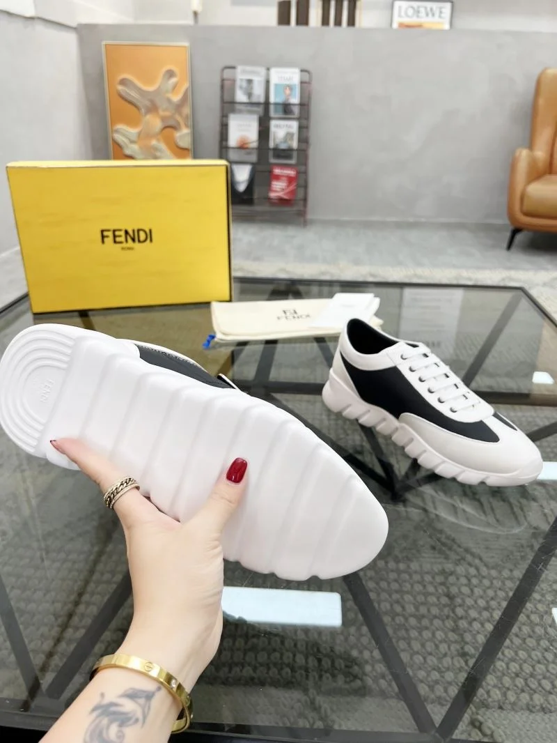 Bargain Fendi Low Shoes