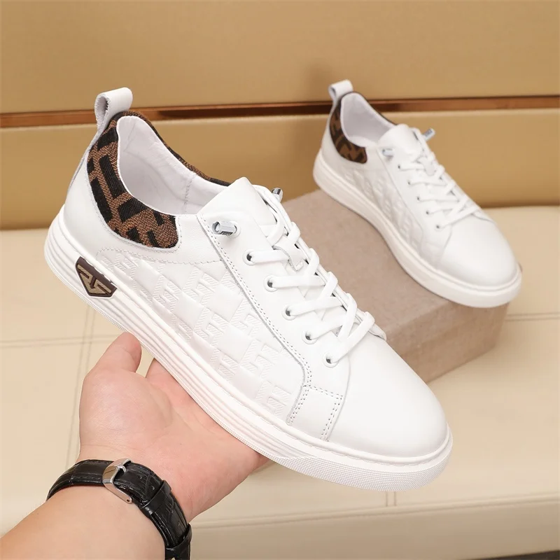 Top mirror Fendi Low Shoes