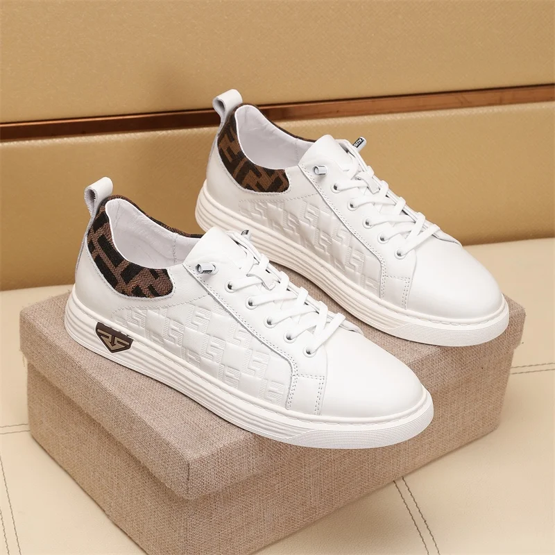 Top mirror Fendi Low Shoes