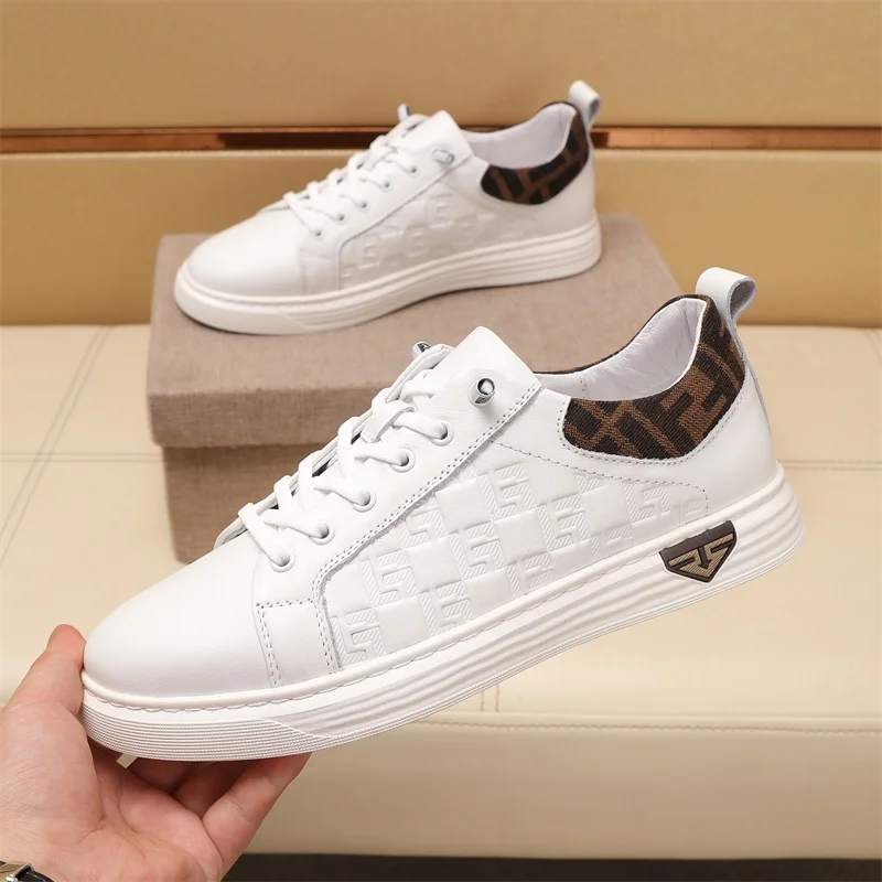 Top mirror Fendi Low Shoes