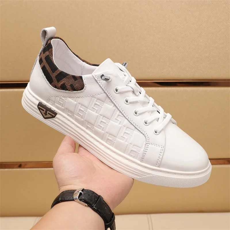 Top mirror Fendi Low Shoes