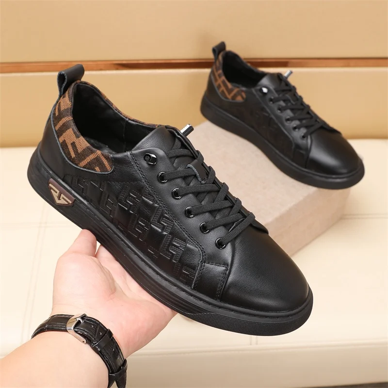 Top mirror Fendi Low Shoes