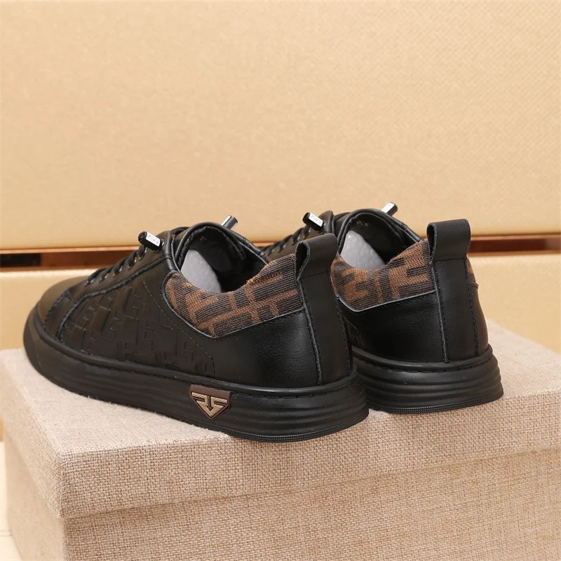Top mirror Fendi Low Shoes
