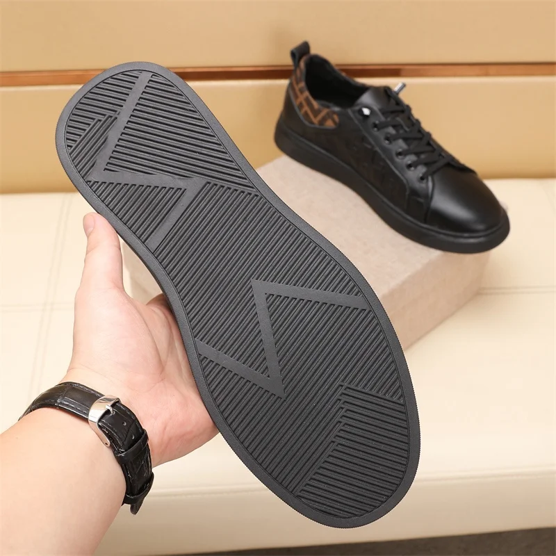 Top mirror Fendi Low Shoes
