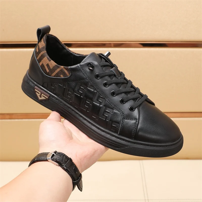 Top mirror Fendi Low Shoes
