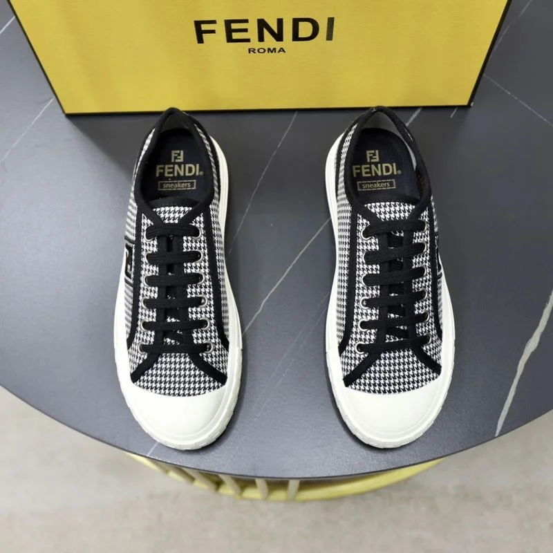 Fendi Low Shoes