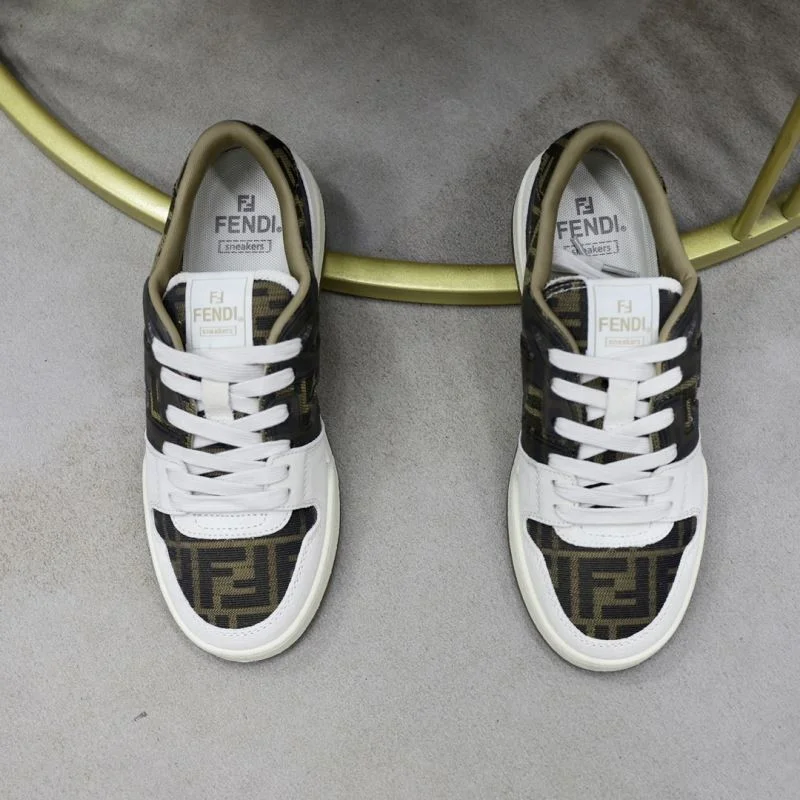 Brand-original Fendi Low Shoes