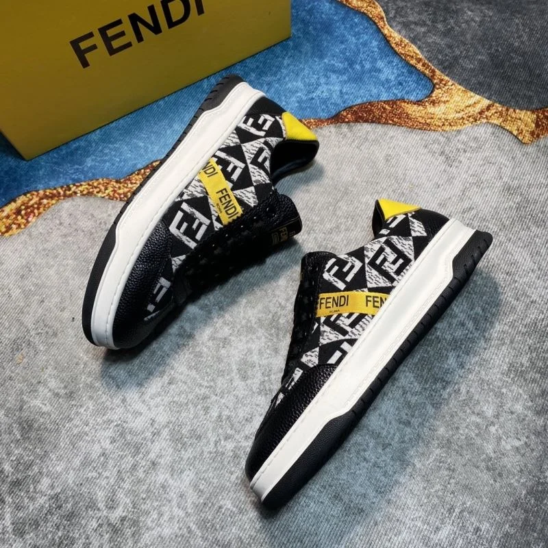 Accurate model Fendi Low Shoes
