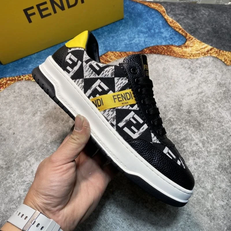 Accurate model Fendi Low Shoes