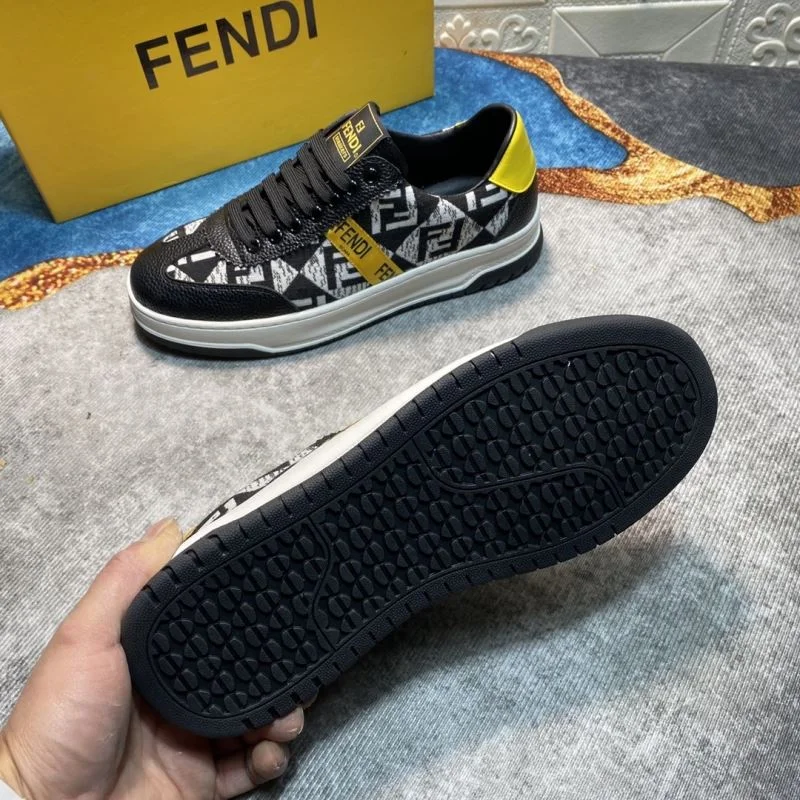 Accurate model Fendi Low Shoes