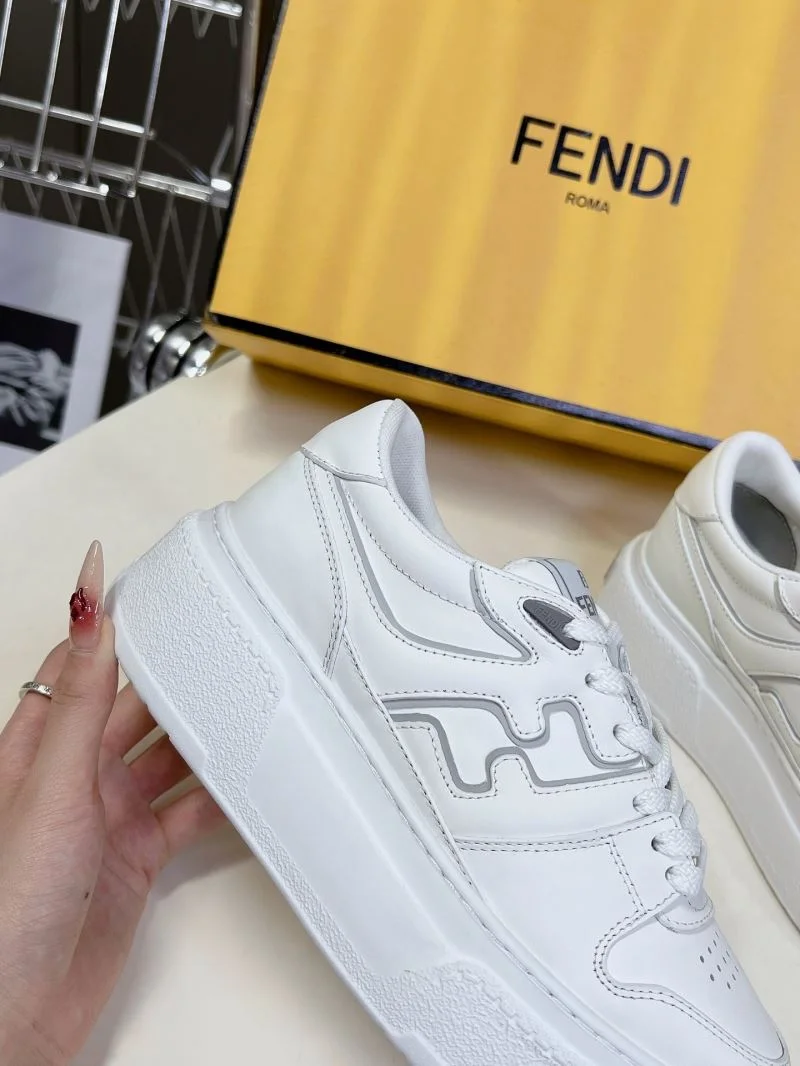 Low-cost Fendi Low Shoes
