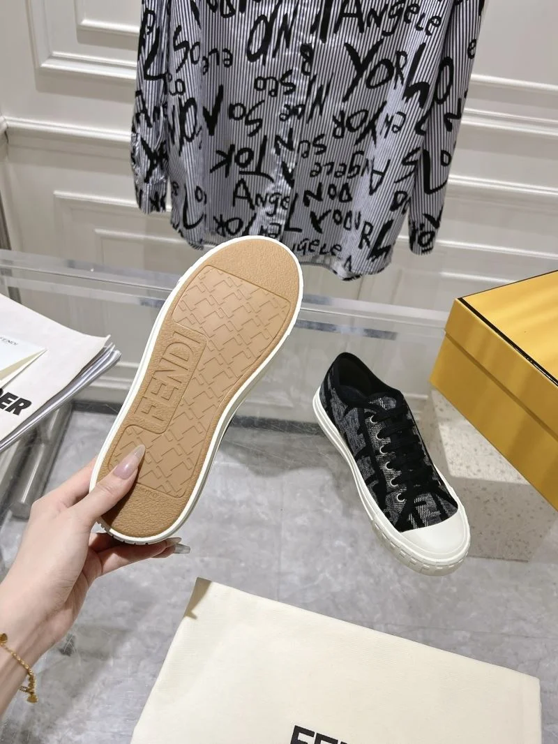 Factory-made Fendi Low Shoes