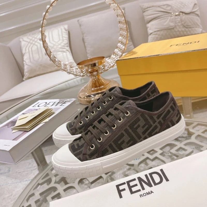 Fendi Low Shoes