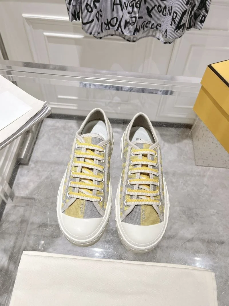 Fendi Low Shoes