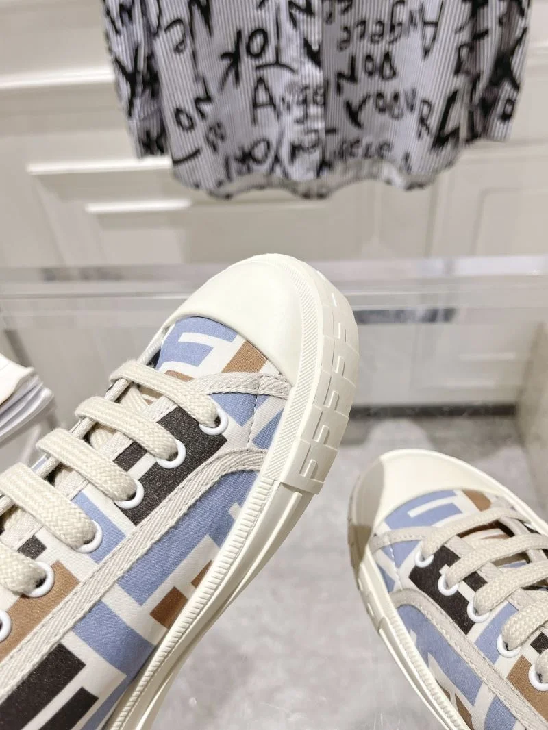 Precise copy Fendi Low Shoes