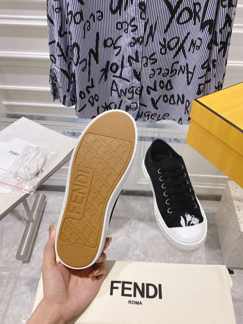 Brand-original Fendi Low Shoes