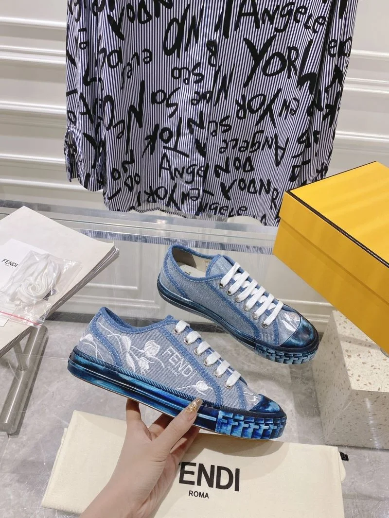 Brand-original Fendi Low Shoes