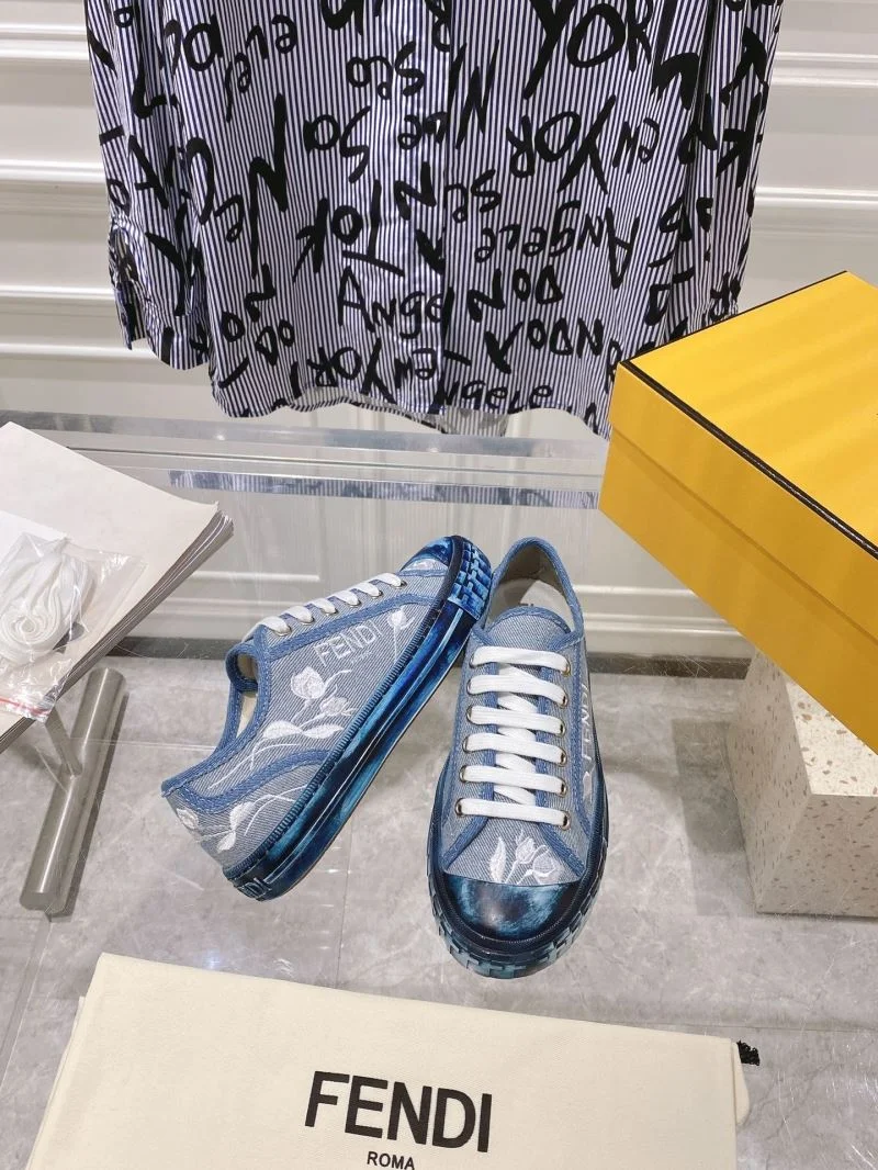 Brand-original Fendi Low Shoes