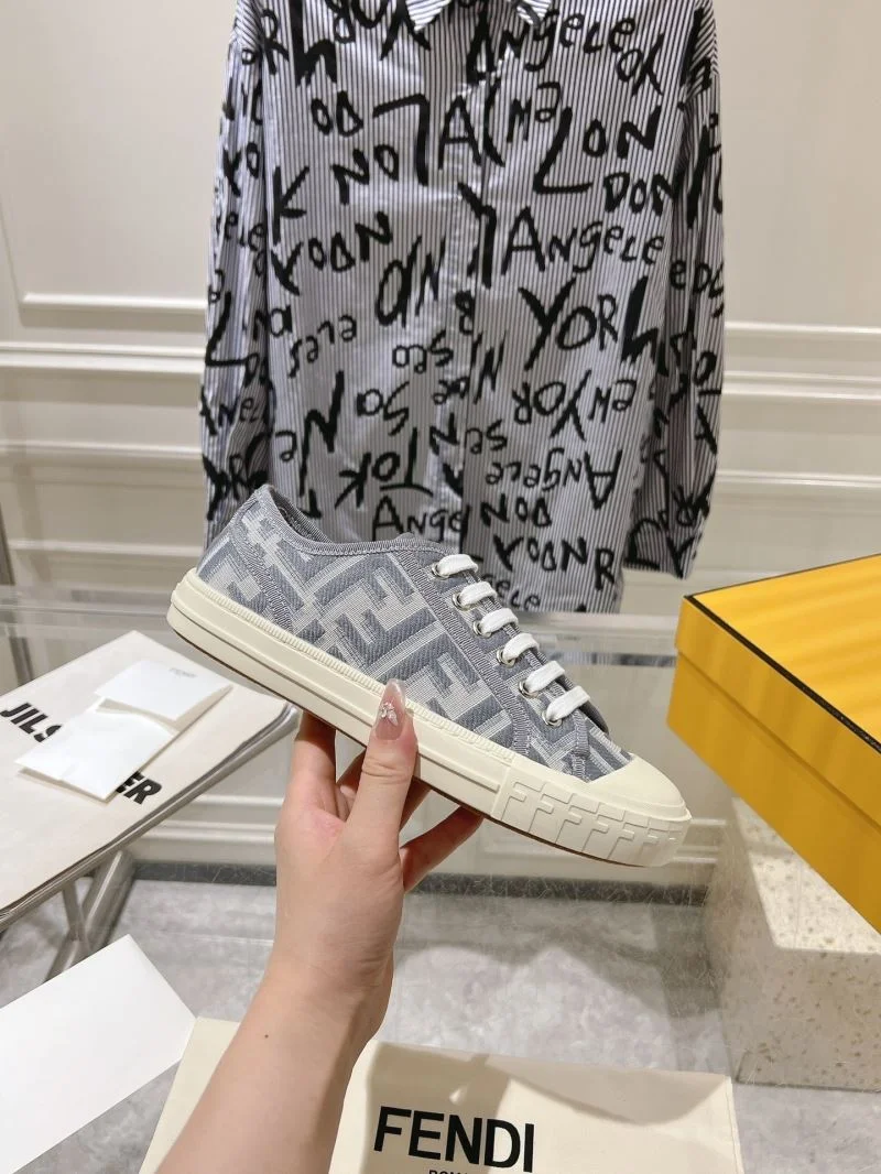 Mirror quality Fendi Low Shoes