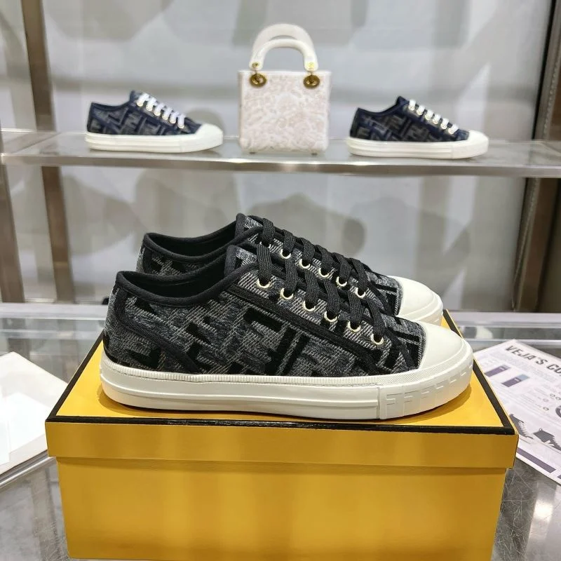 Brand-original Fendi Low Shoes