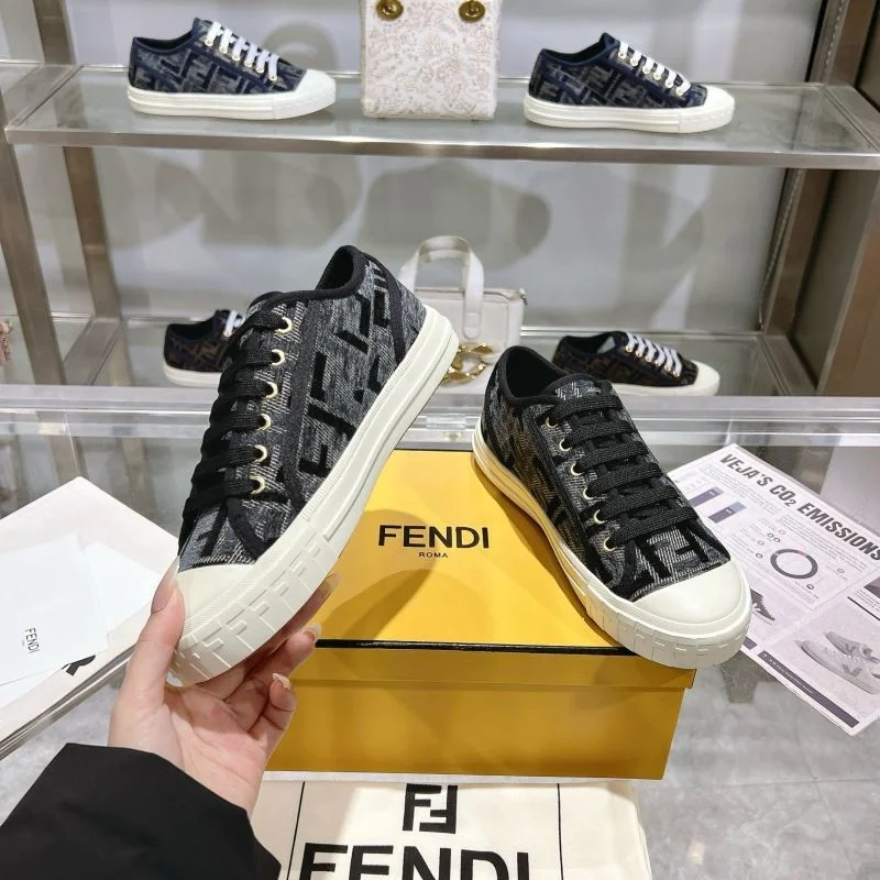 Brand-original Fendi Low Shoes