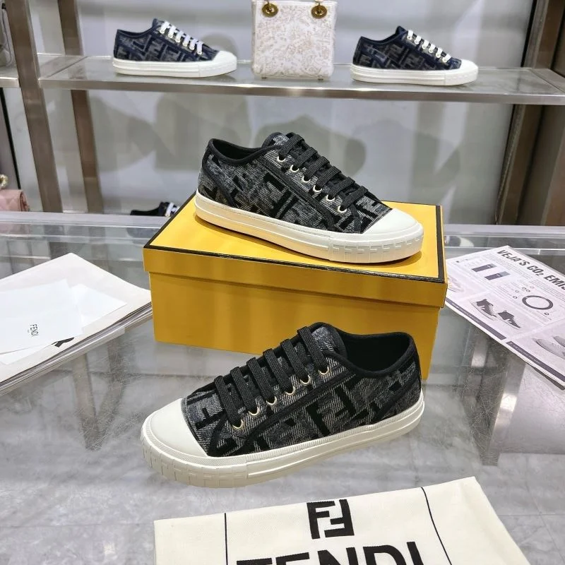 Brand-original Fendi Low Shoes