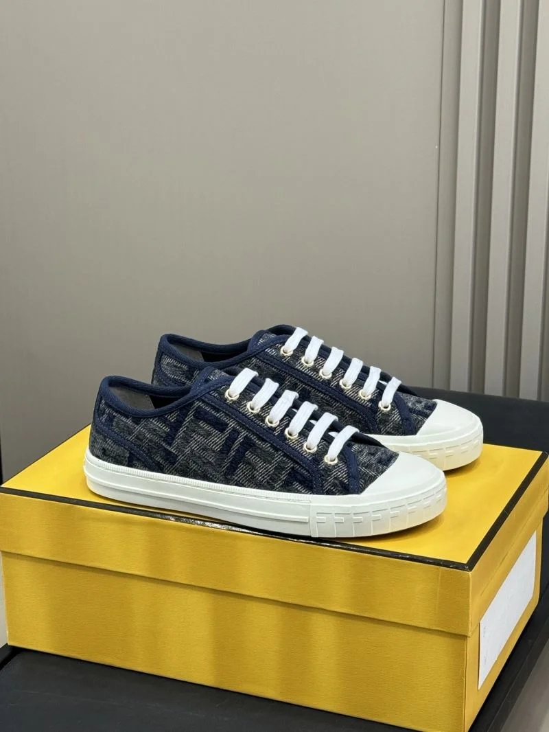 Fendi Low Shoes