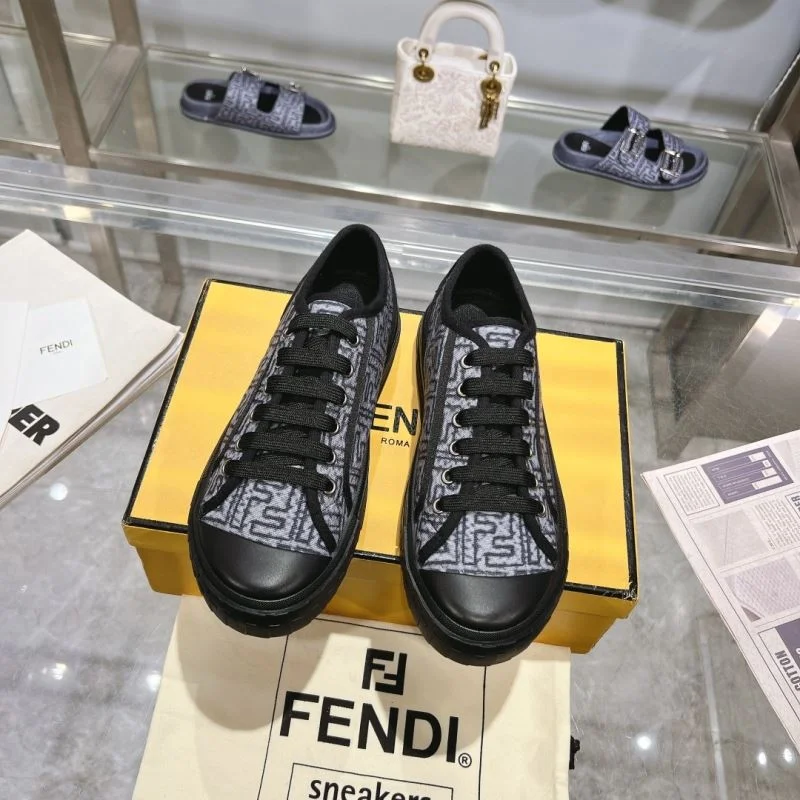 Fendi Low Shoes