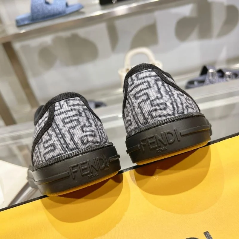 Bargain Fendi Low Shoes