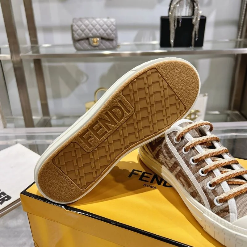 Bargain Fendi Low Shoes