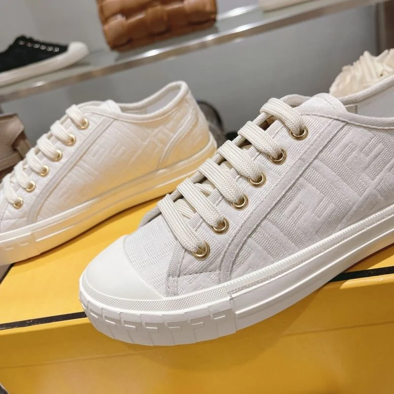 Brand-original Fendi Low Shoes