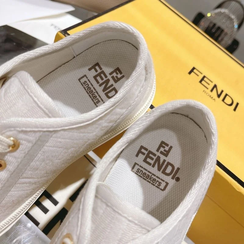 Brand-original Fendi Low Shoes
