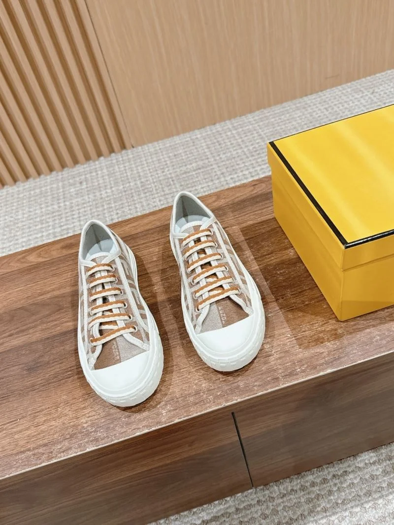 Fendi Low Shoes
