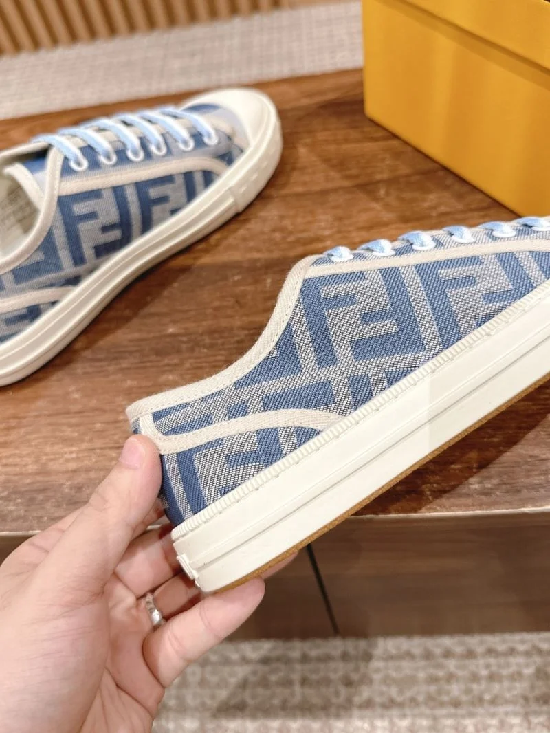 Bargain Fendi Low Shoes