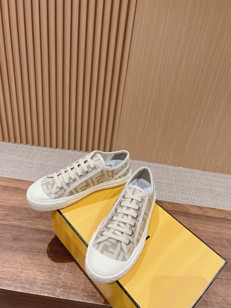 Cut-rate Fendi Low Shoes