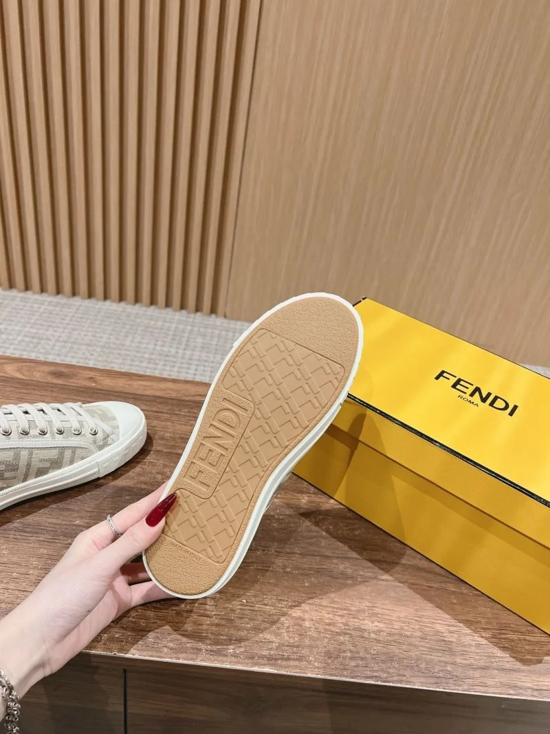 Cut-rate Fendi Low Shoes