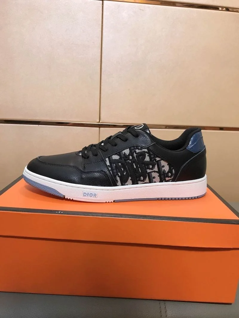 Fendi Low Shoes