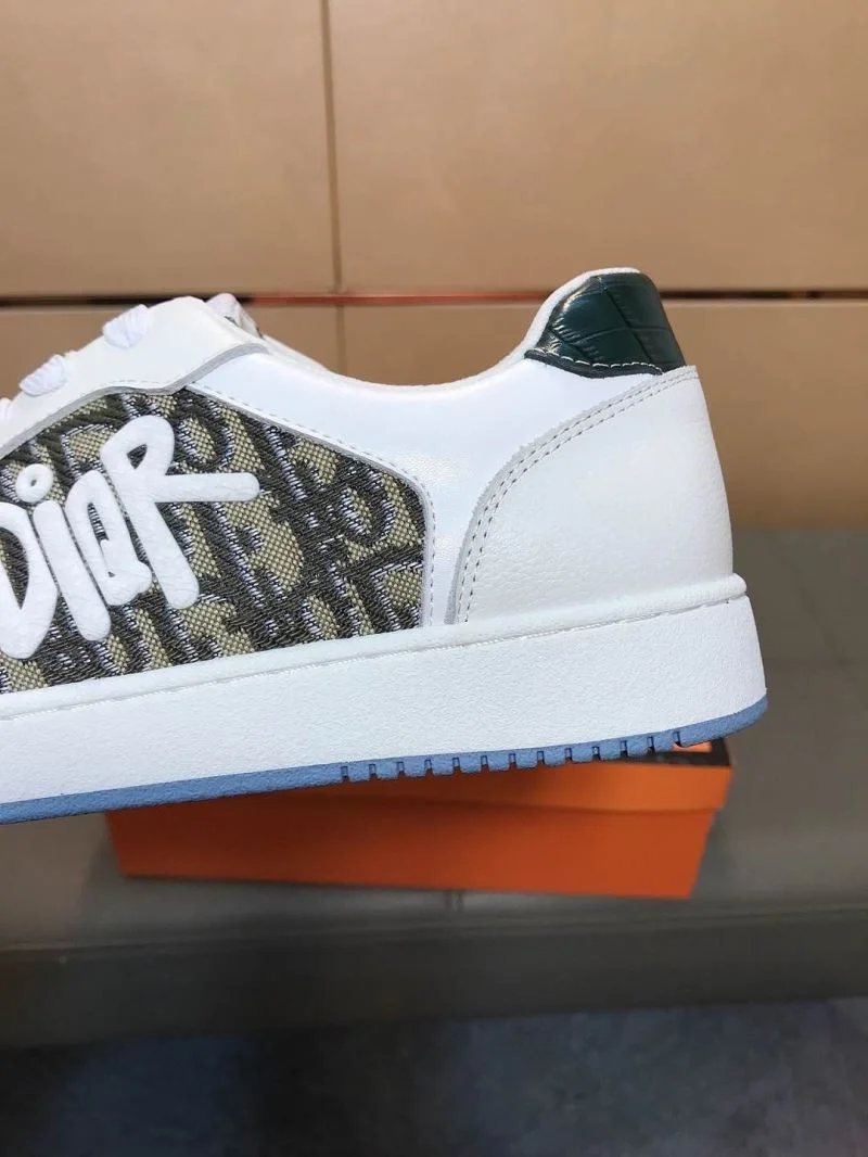 Brand-authenticated Fendi Low Shoes