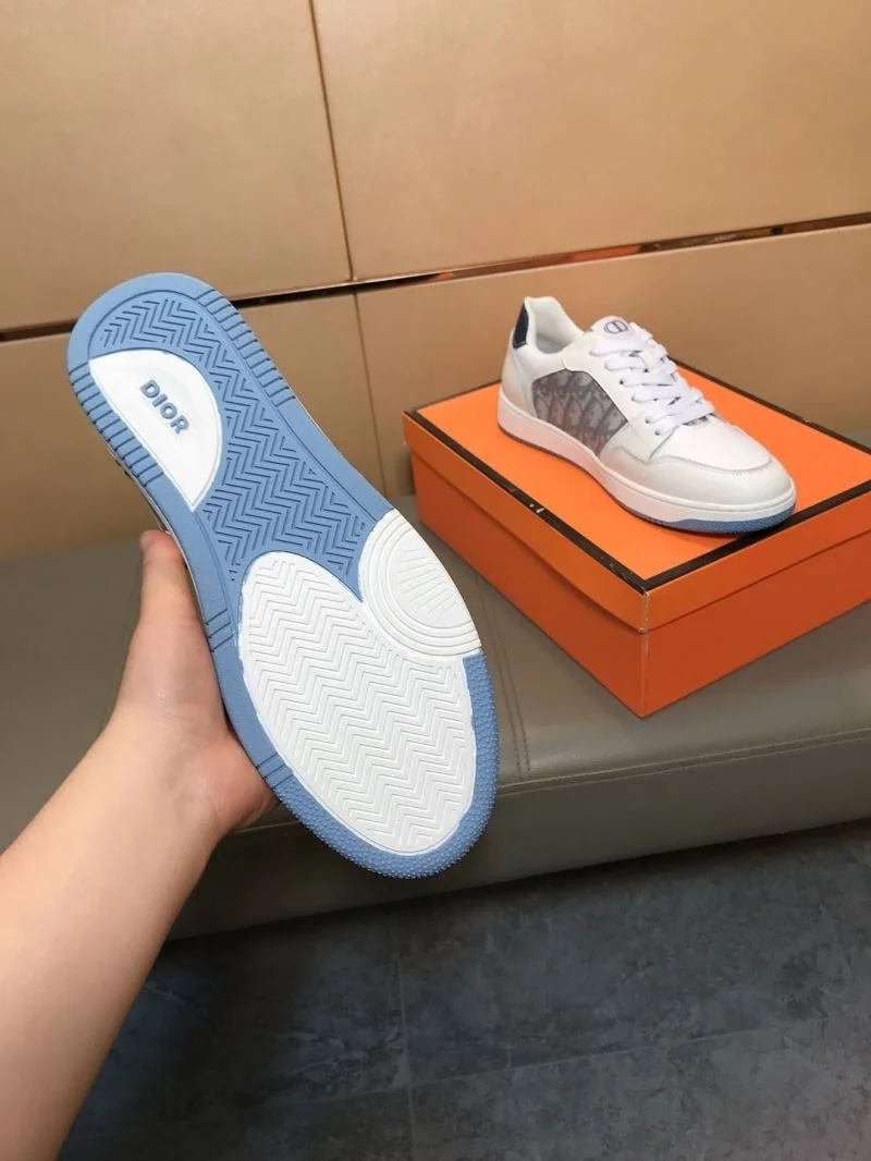 Indistinguishable Fendi Low Shoes