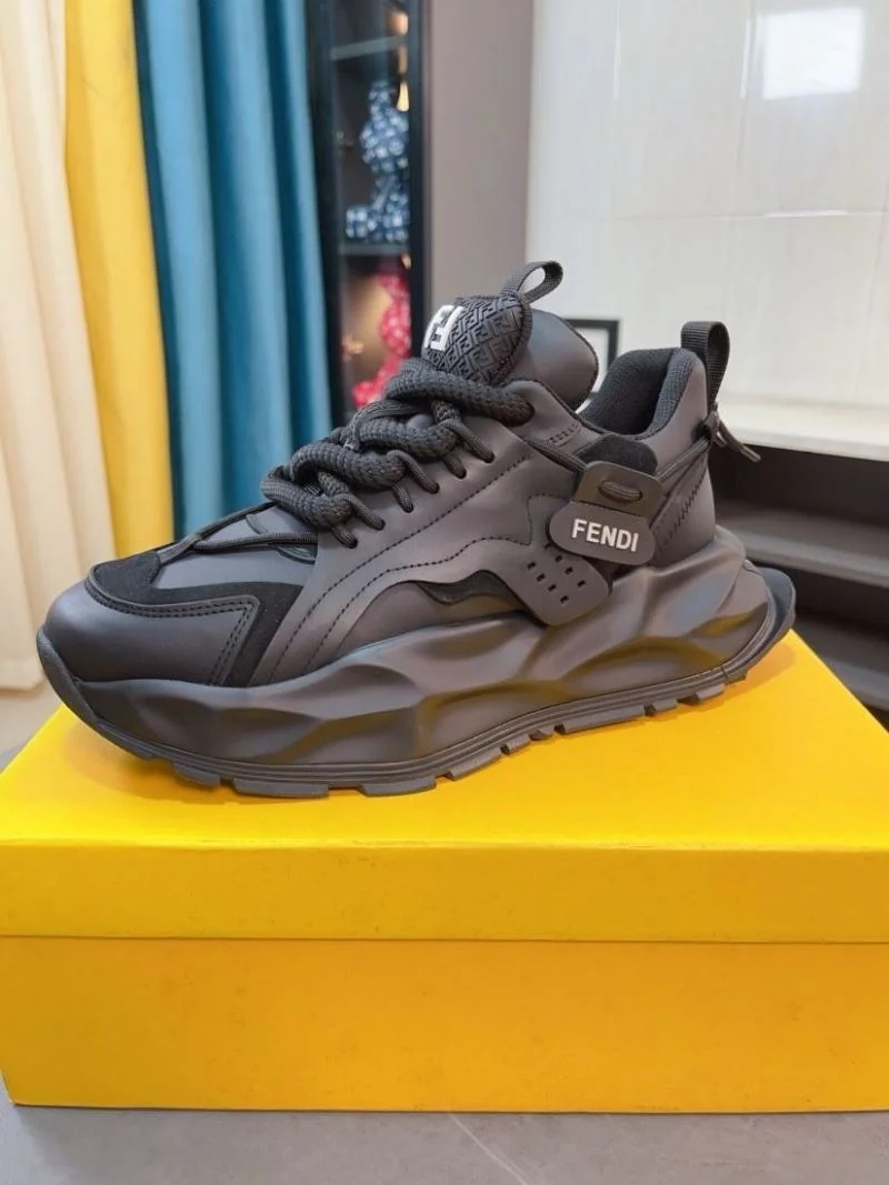 Fendi Low Shoes