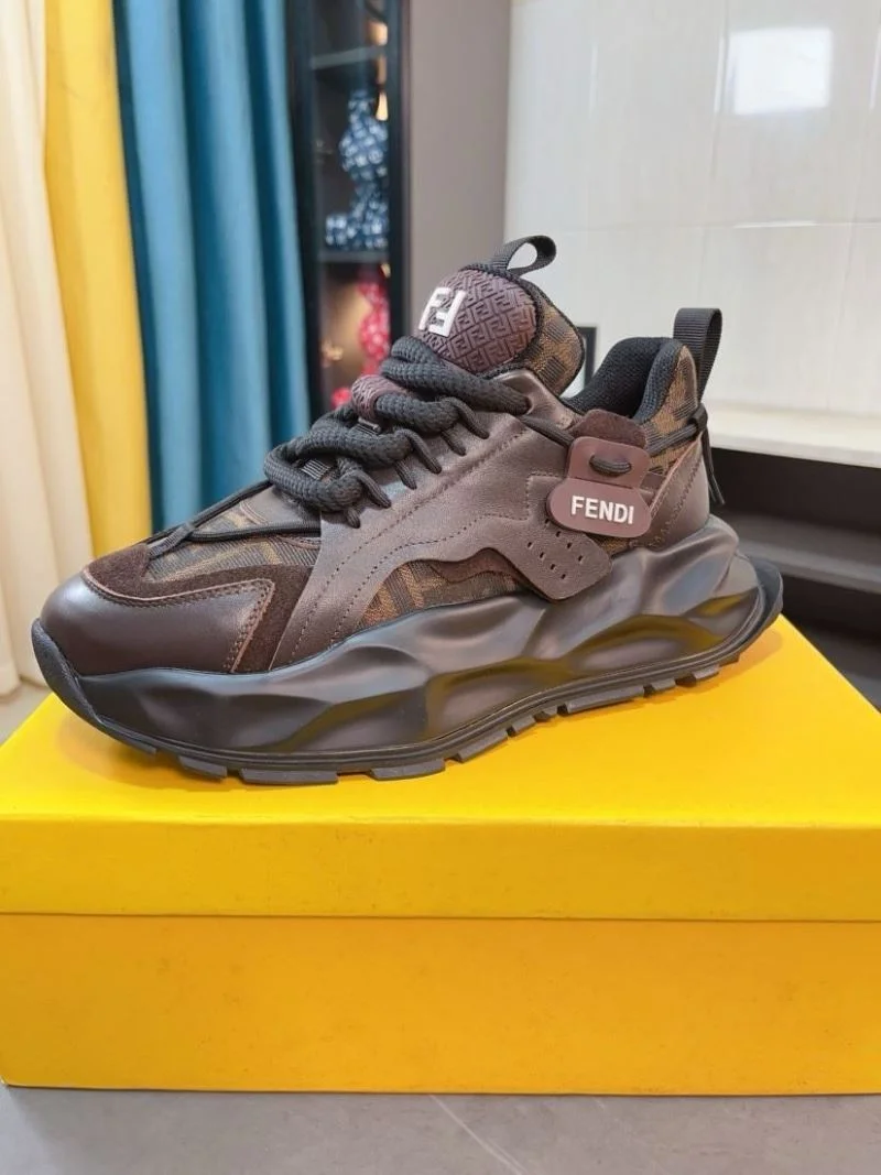 Fendi Low Shoes