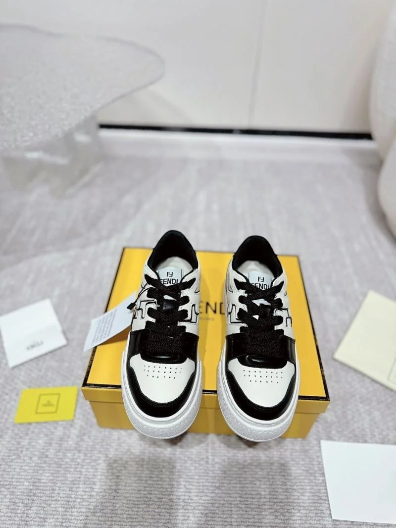 Fendi Low Shoes