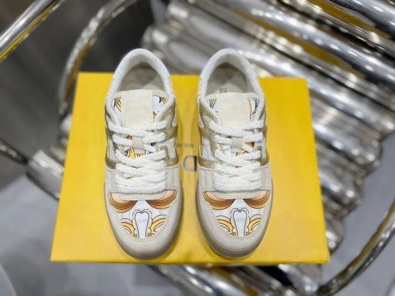 Fendi Low Shoes