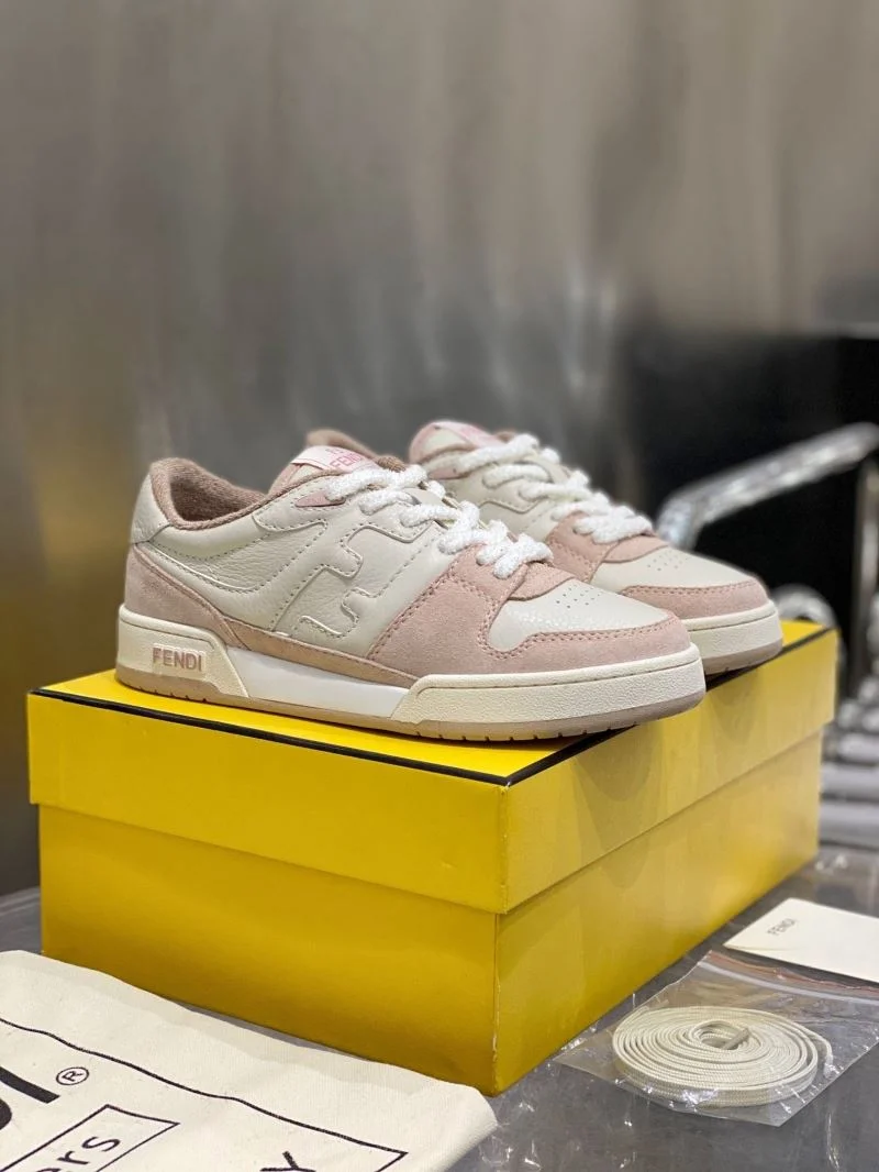 Fendi Low Shoes