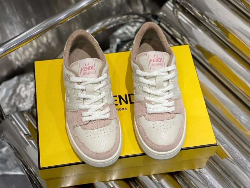 Reasonably priced Fendi Low Shoes